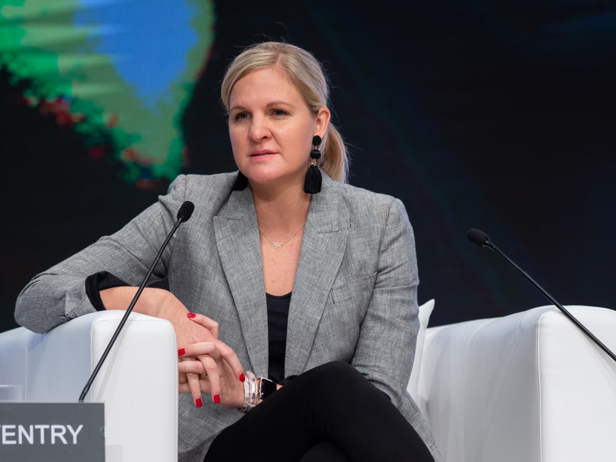Kirsty Coventry elected IOC President, the first female President in ...