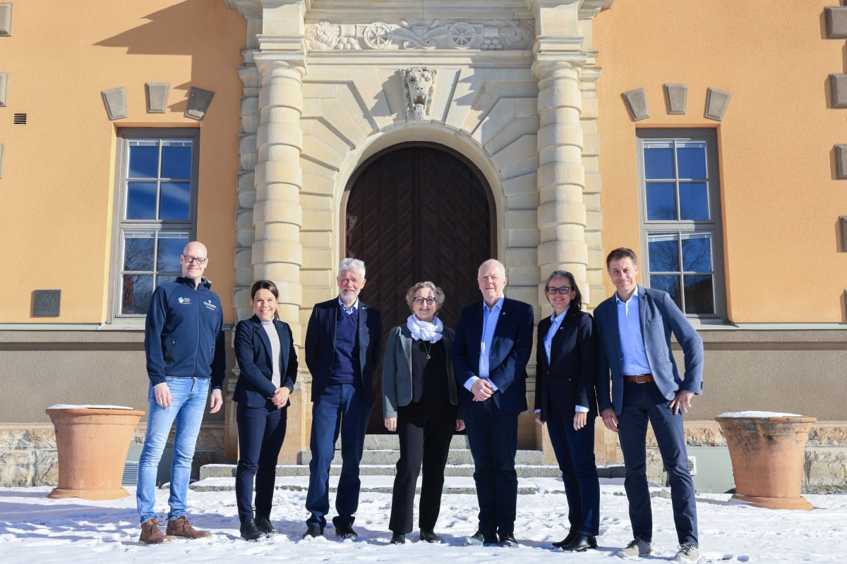 IBU signs cooperation agreement with Mid Sweden University