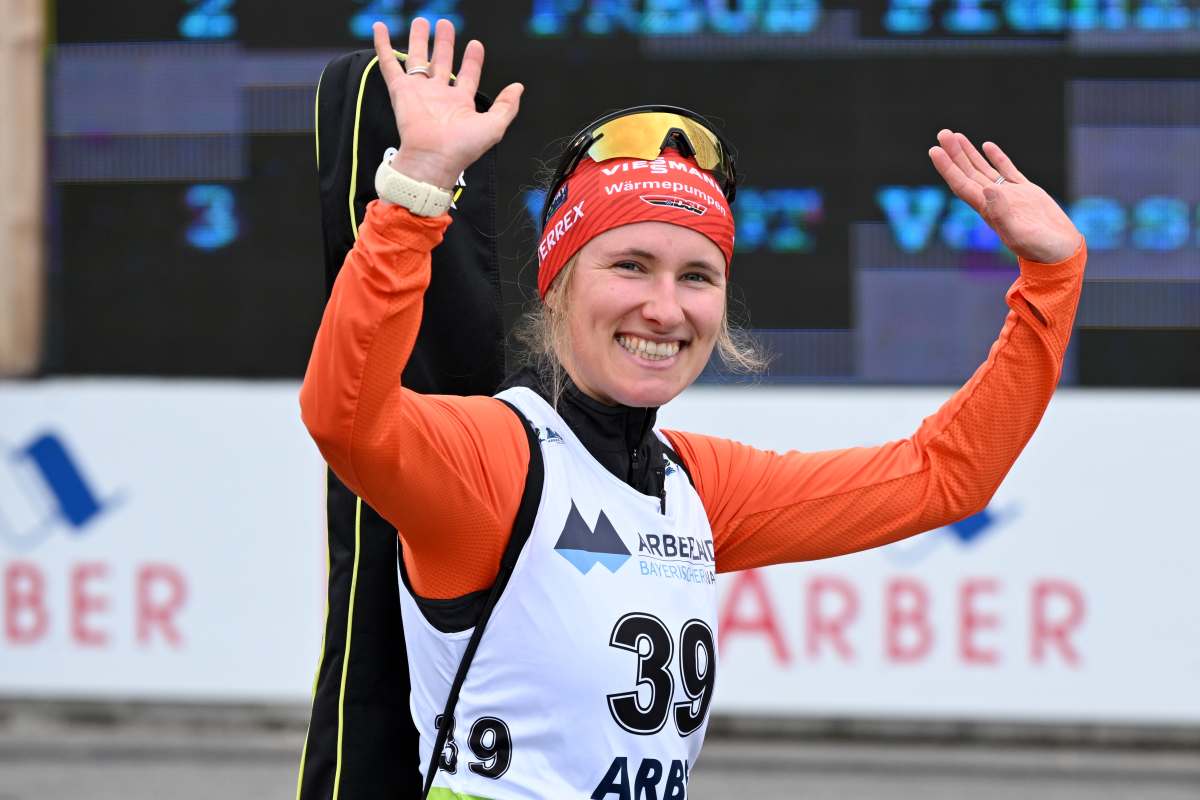 Janina Hettich-Walz, Franziska Preuss and Justus Strelow Star at German ...