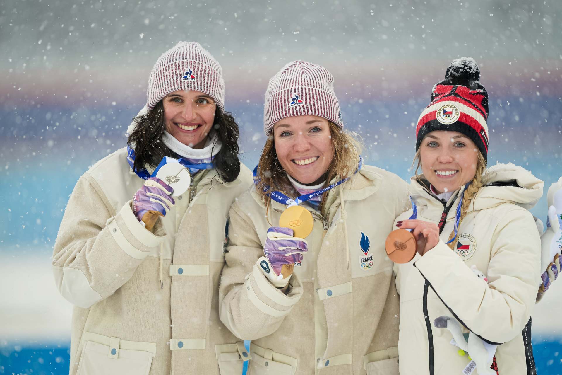 Oceane Michelon Skis to Milano Cortina Mass Start Gold; France 1-2 with ...