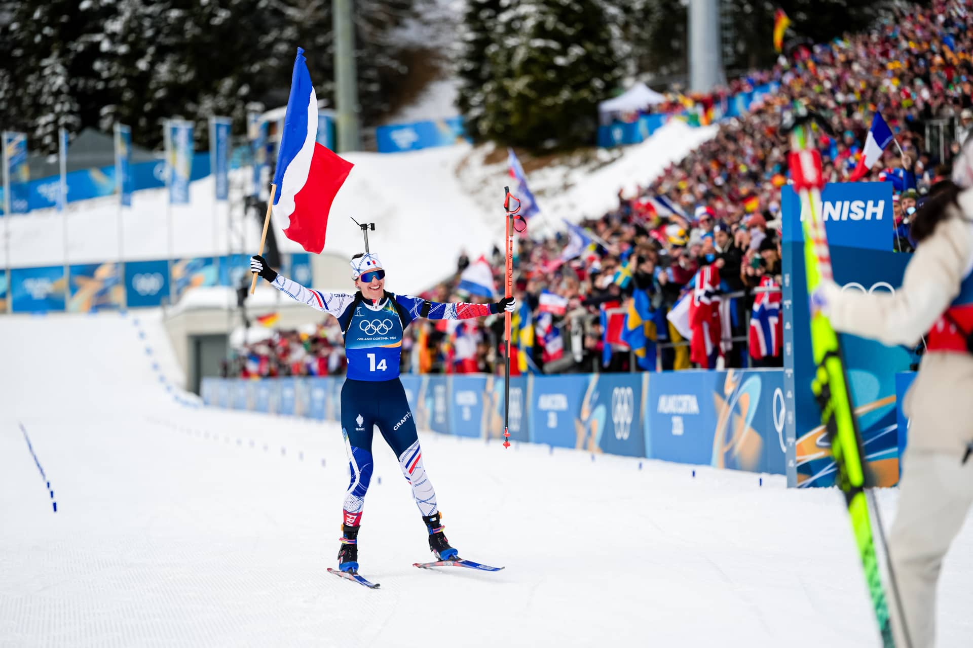Different Day, Same Story - French Women Bounce Back for Dominant Relay ...